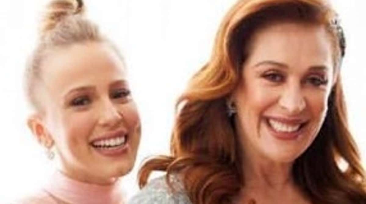 Marcella Rica posa com o recém-nascido de Claudia Raia: "é lindo"