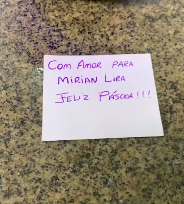 Mulher que tirou vidas de irmãos com ovo de Páscoa envenenado fala
